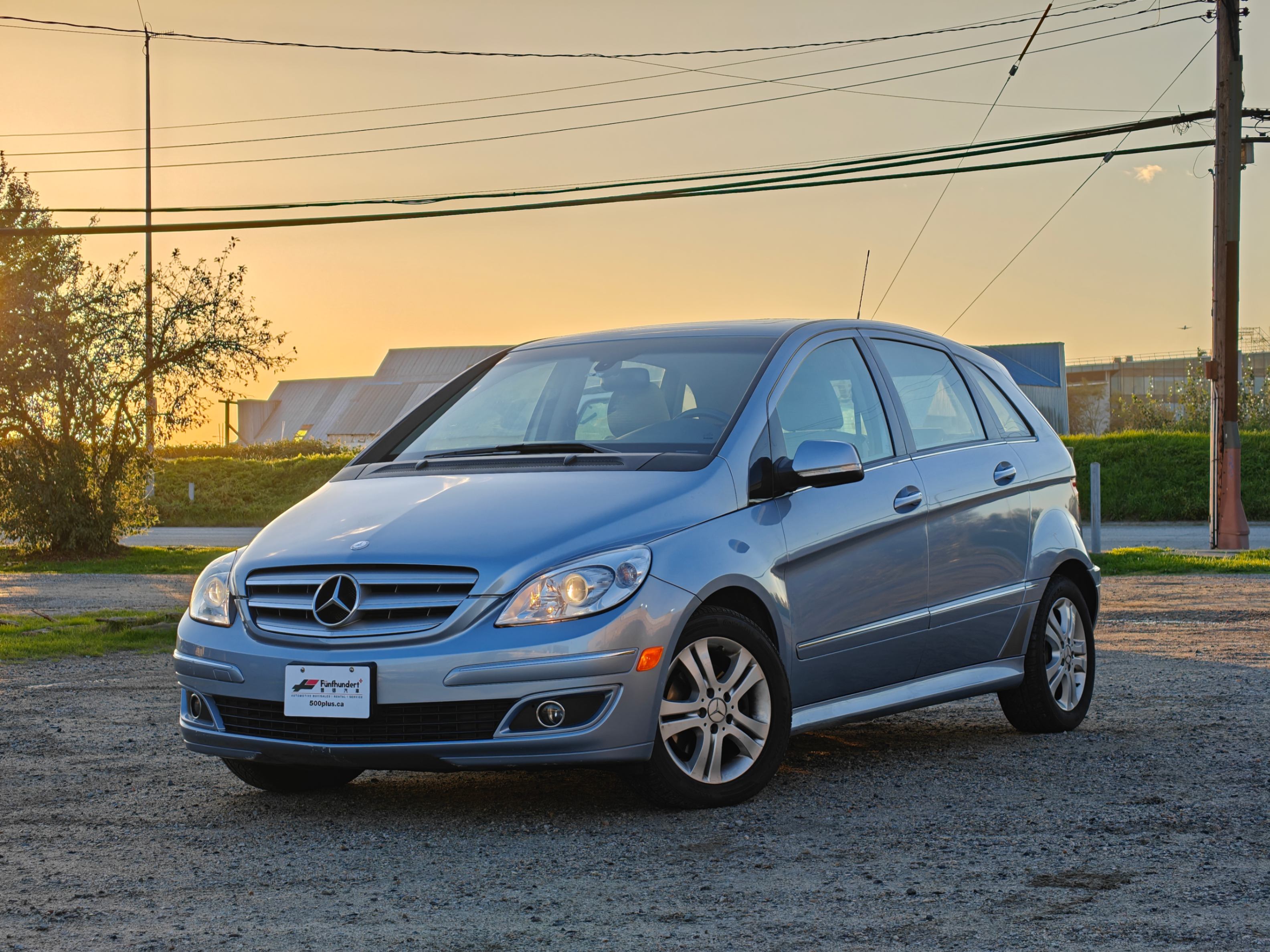 Richmond Used Car Dealer | New and Used Car For Sale | Funfhundert Plus