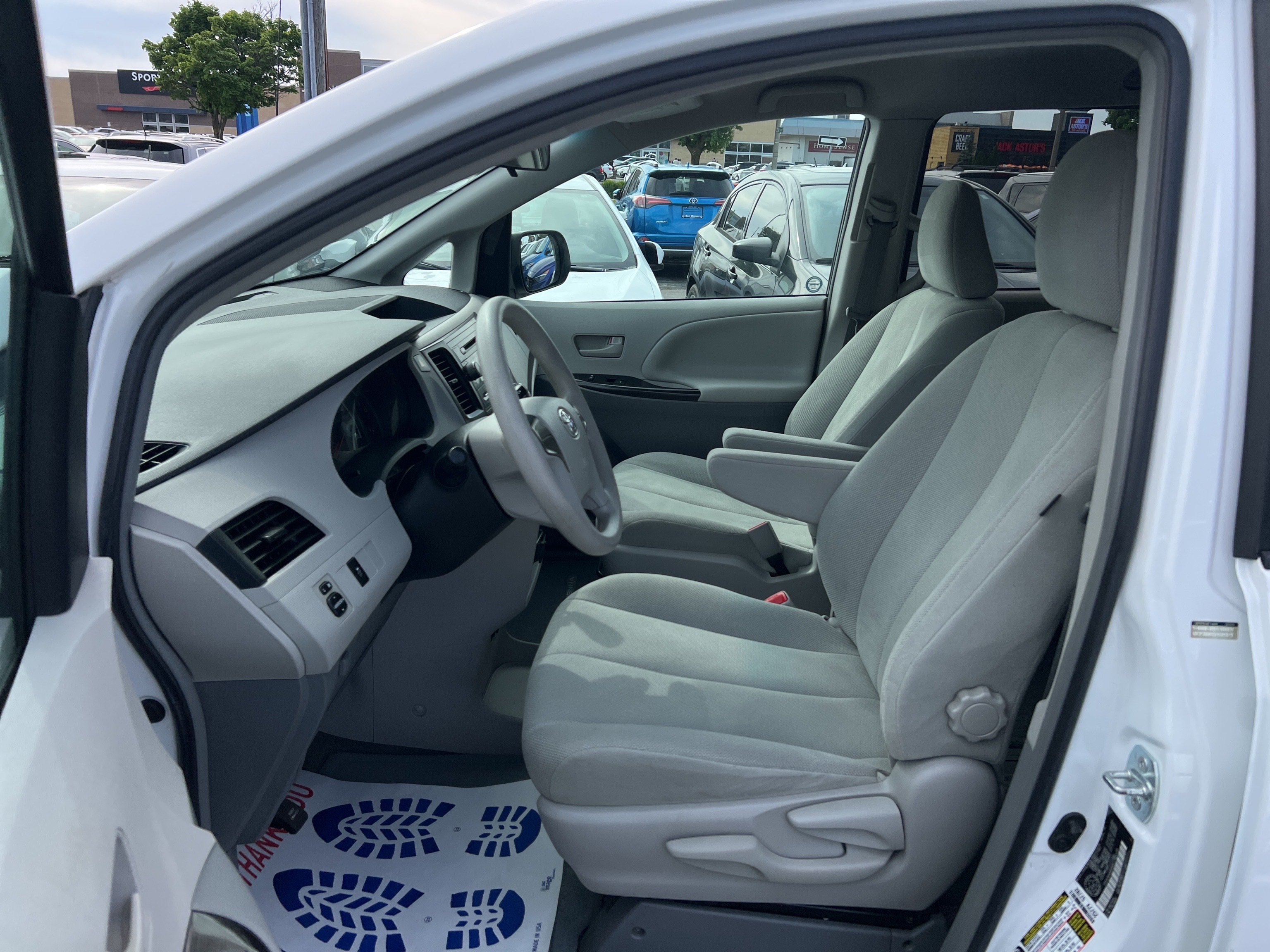 HAMILTON Used Car Dealer | New and Used Car For Sale | Best Motors