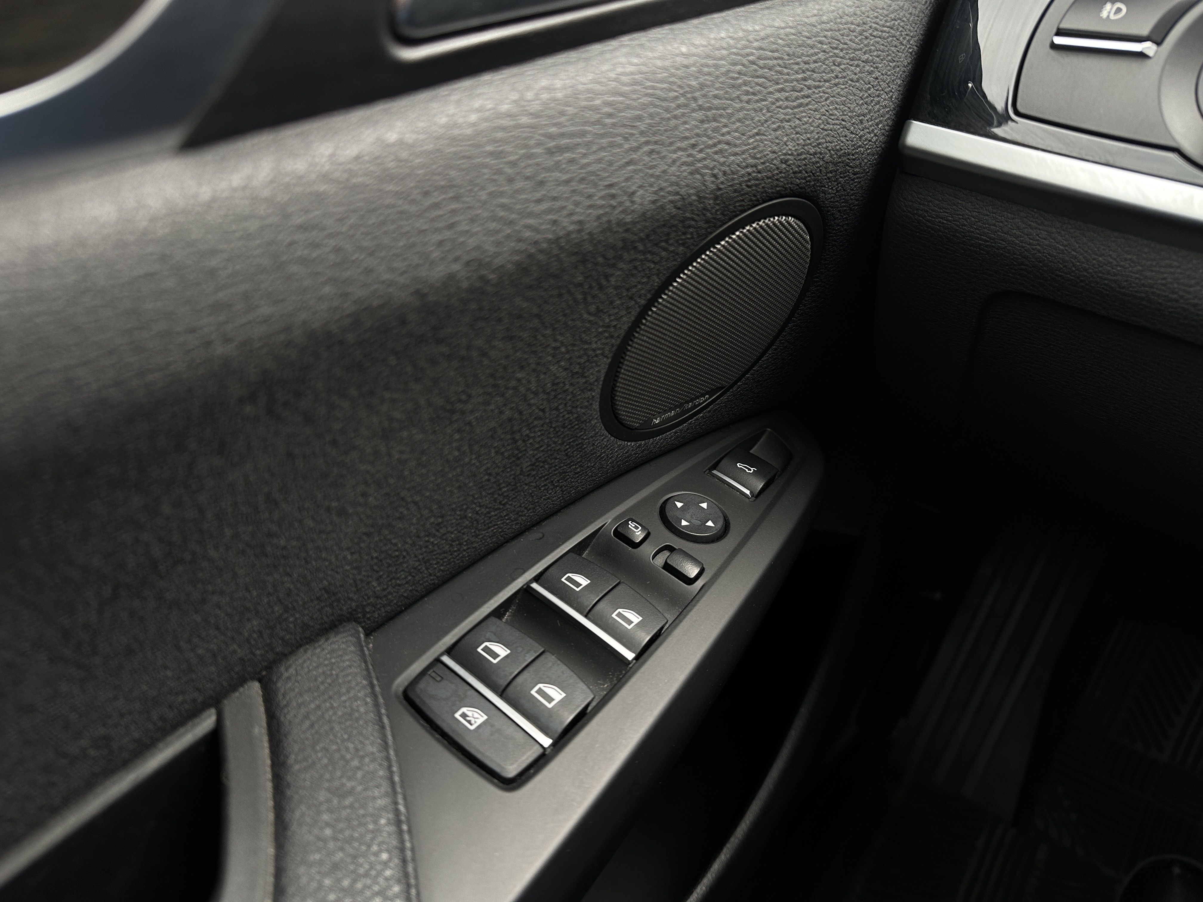 Oakville Used Car Dealer | New and Used Car For Sale | Bos Auto Corporation