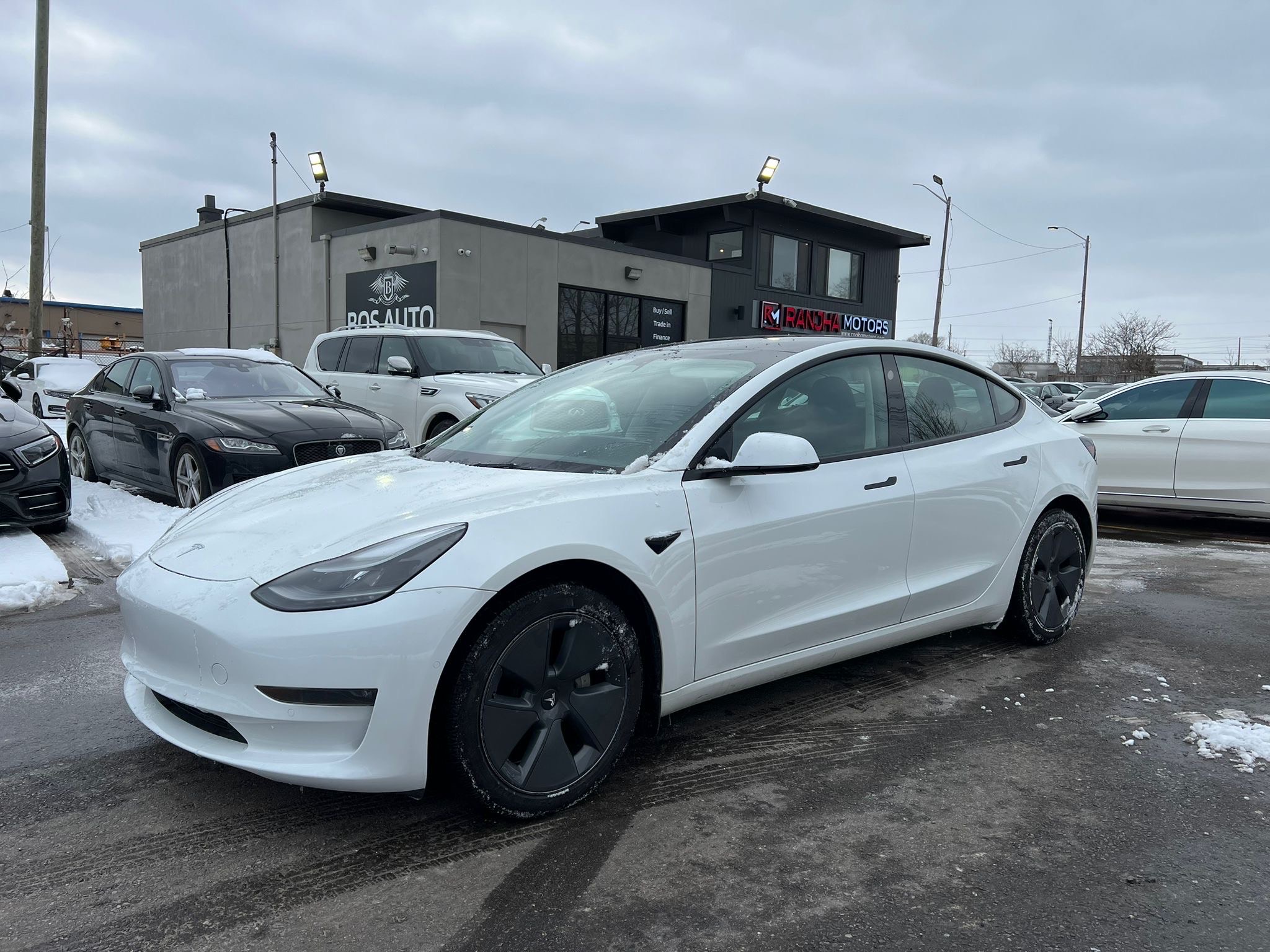 Oakville Used Car Dealer | New and Used Car For Sale | Bos Auto Corporation