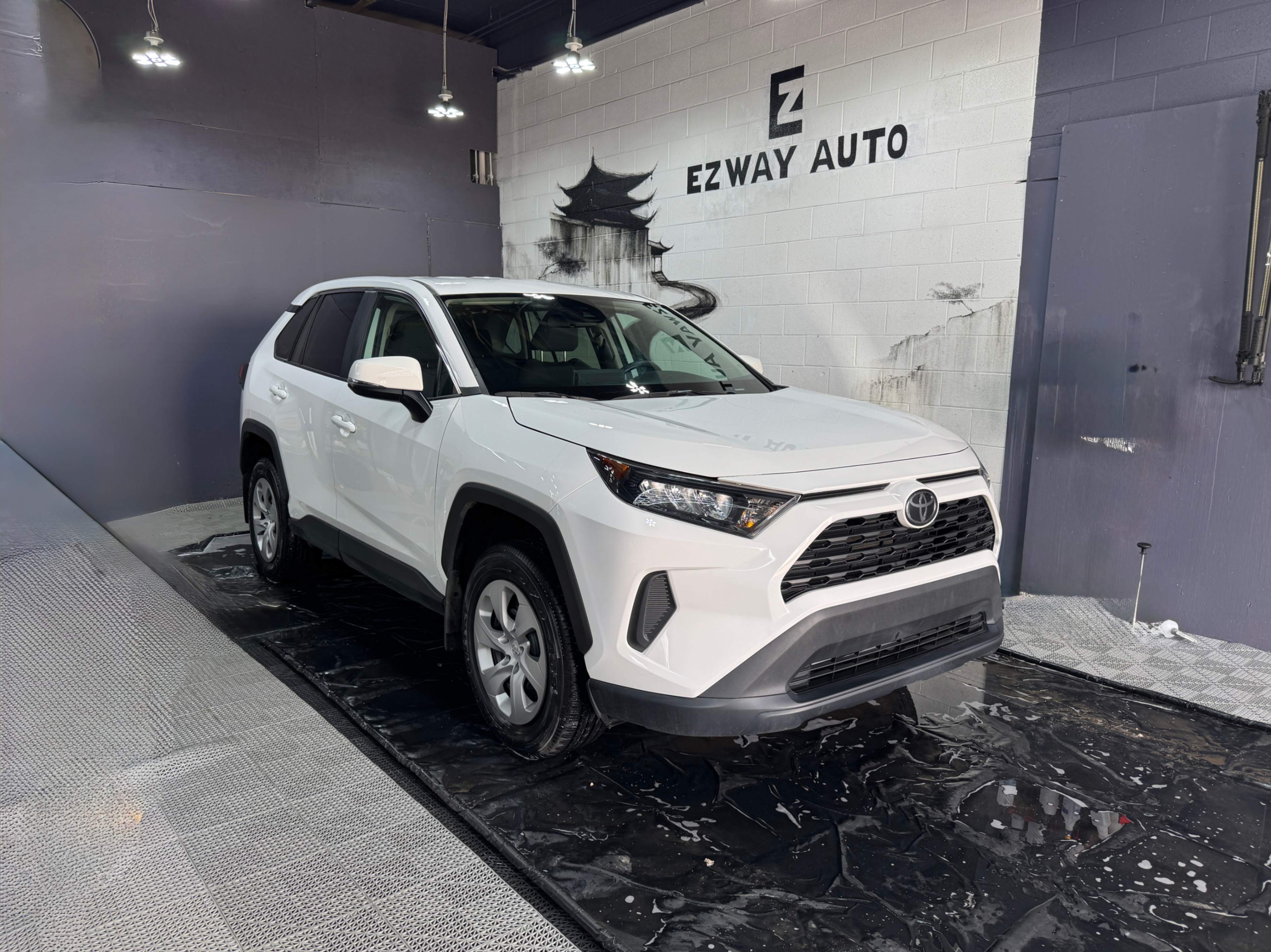 EDMONTON Used Car Dealer | New and Used Car For Sale | Ezway Auto Group.