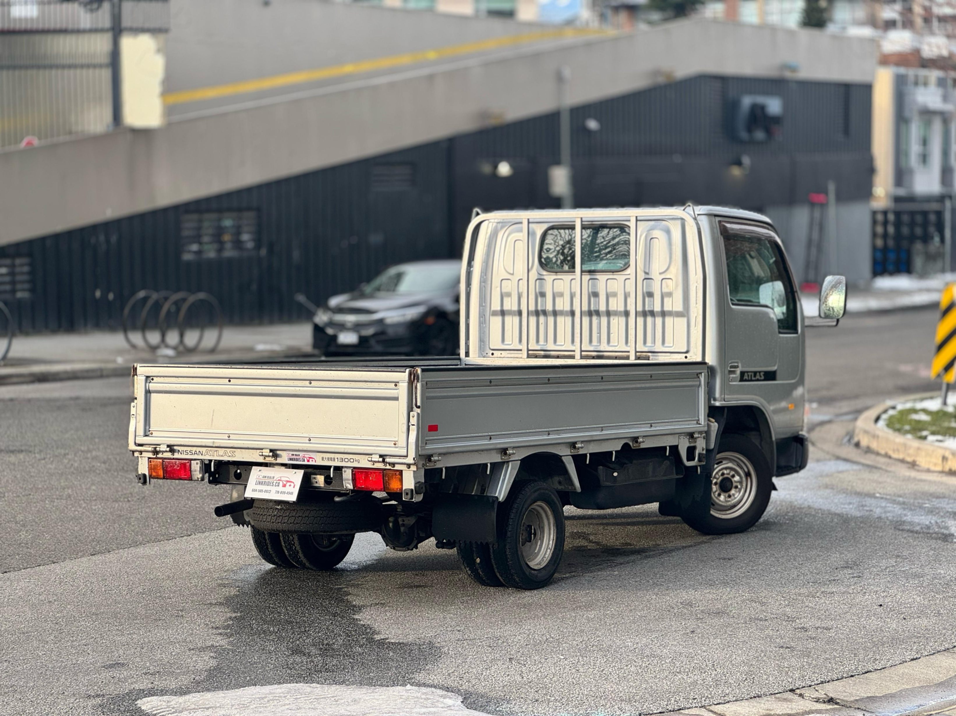 VANCOUVER Used Car Dealer | New and Used Car For Sale | LINK RIDES LTD.