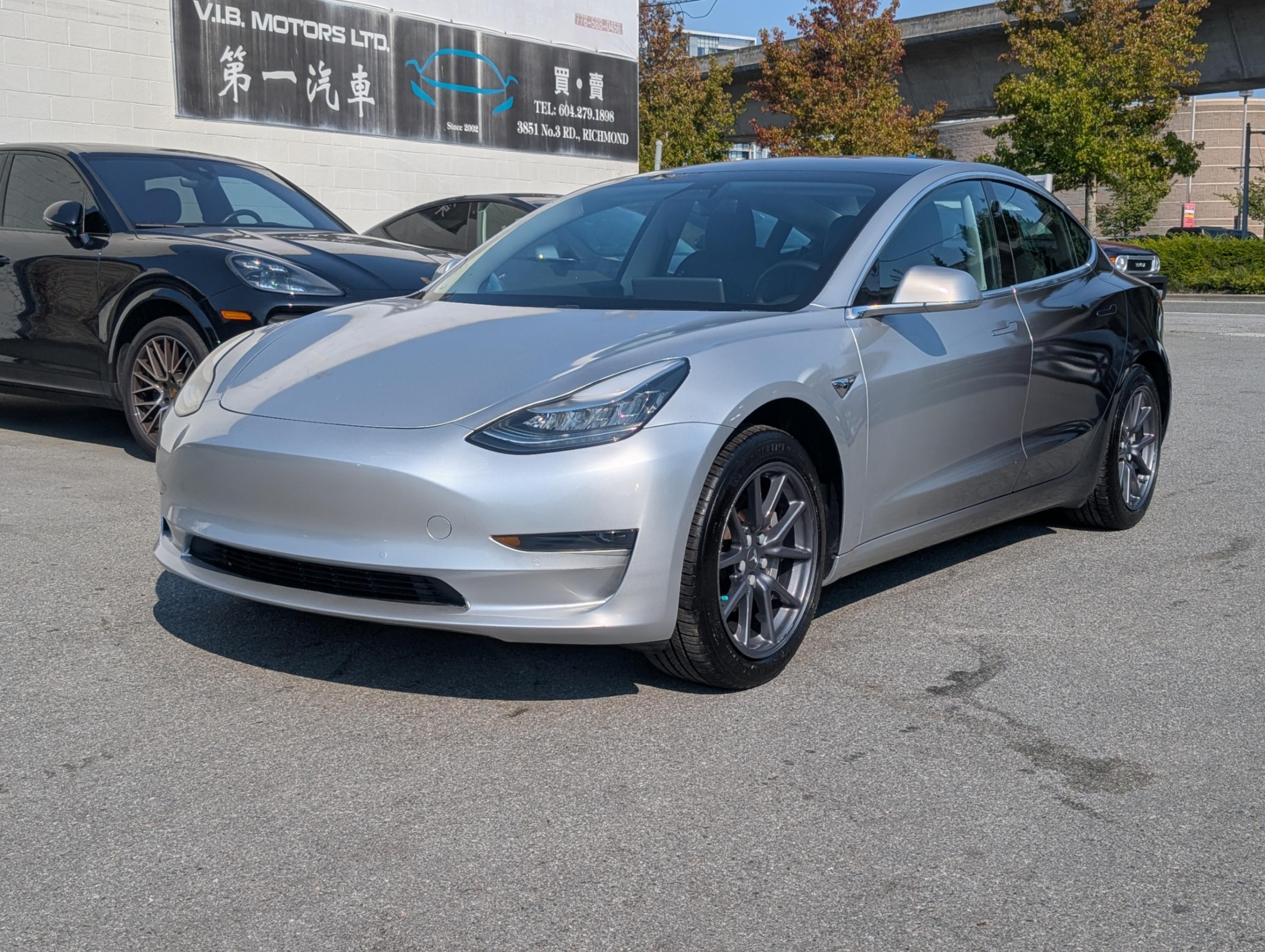 Richmond Used Car Dealer | New and Used Car For Sale | V.I.B Motors Ltd.