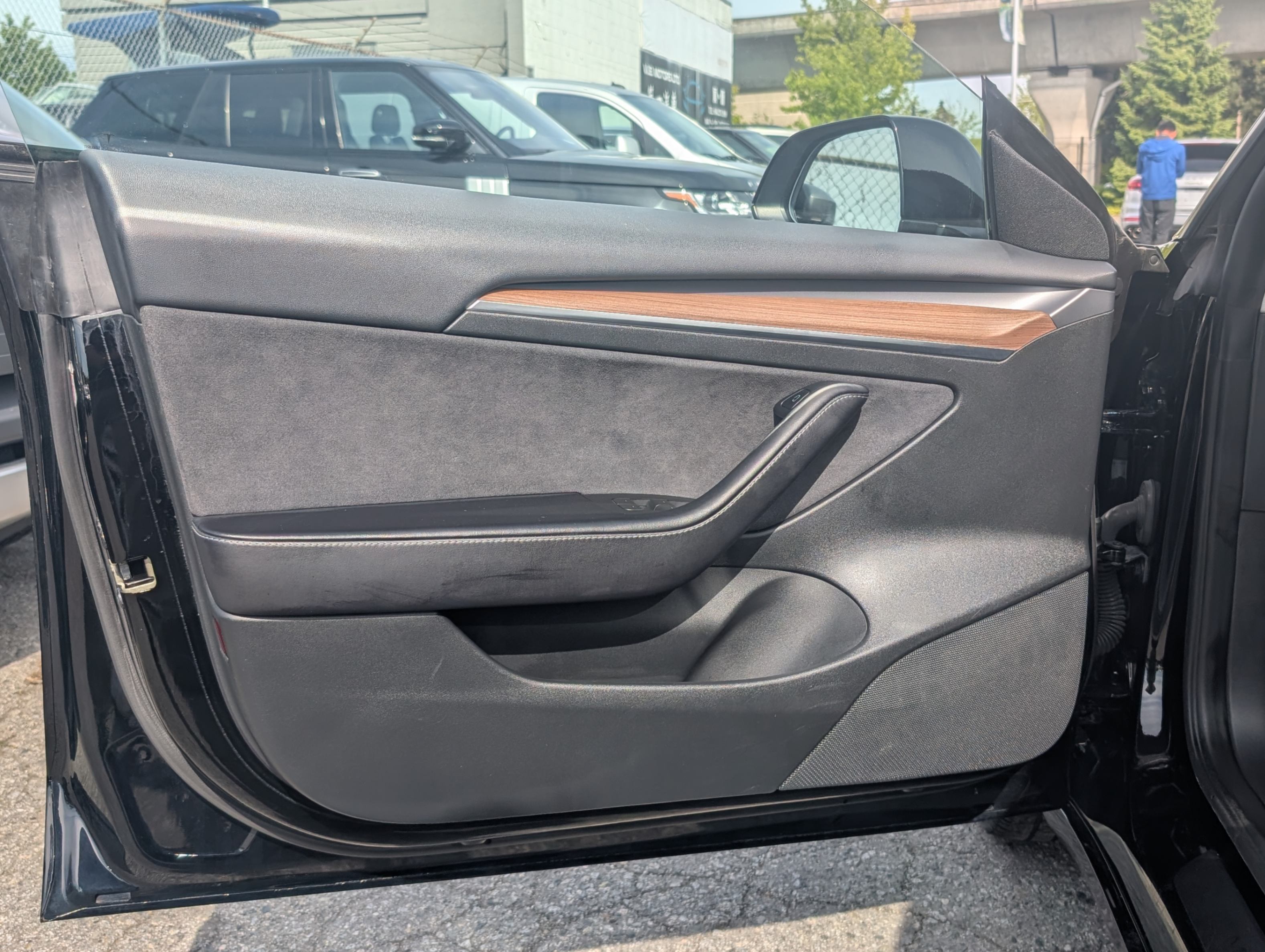 Richmond Used Car Dealer | New and Used Car For Sale | V.I.B Motors Ltd.